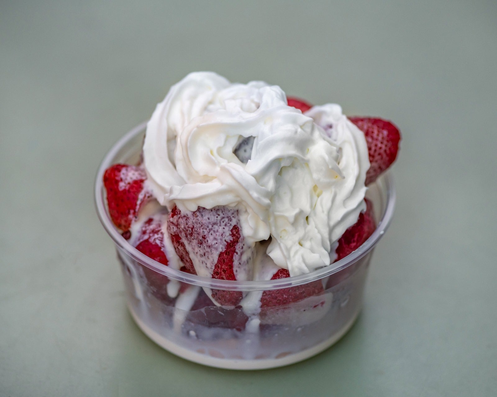 DESSERT FRESAS CON CREMA | Gaspachos Fruits & Cravings
